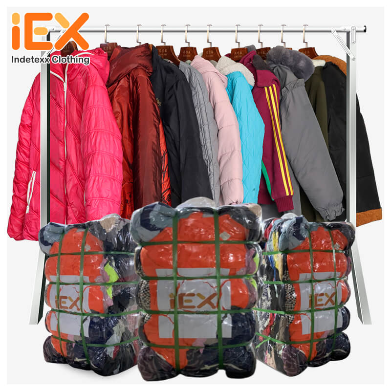 Second-hand Women's Short Padded Jacket