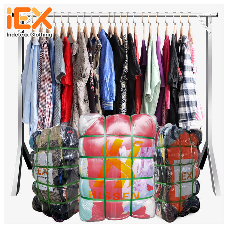 Second-Hand Mixed Clothes